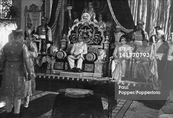 Pictures from Rajput Provinces of India. Pictures of Maharajas, Kings ...